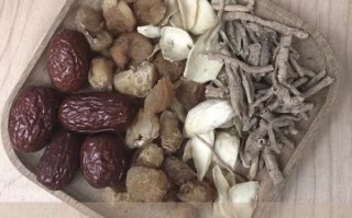 远志泡水喝的功效与禁忌_远志泡水一次放几根