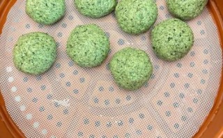 艾粄和青团有什么区别_哪个更好吃