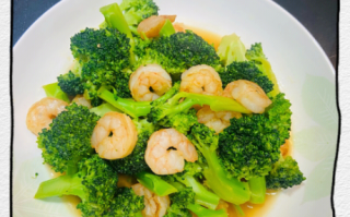 西兰花炒虾仁的营养价值_孕妇可以吃吗