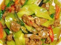黄瓜炒肉片怎么做_黄瓜炒肉片先炒哪个