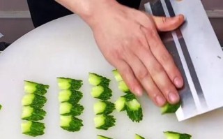 黄瓜怎么切不碎_黄瓜切条技巧