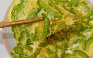 苦瓜煎蛋怎么做_苦瓜煎蛋不苦技巧