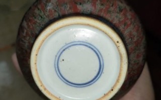 豇豆红瓷器如何鉴别_豇豆红釉色为何呈现苹果绿