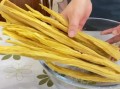 腐竹泡多久就不能吃了_腐竹泡发时间多久算变质