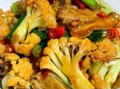 花菜烧肉怎么烧好吃_花菜烧肉的家常做法