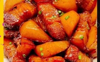 红烧肉炖土豆怎么做_家常红烧肉炖土豆做法