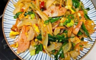 炒河粉怎么不粘锅_炒河粉不粘锅技巧