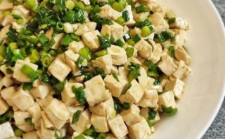 小葱拌豆腐怎么做_小葱拌豆腐怎么做好吃又简单