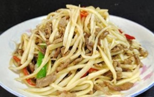 茭白怎么切丝_茭白怎么切菱形片