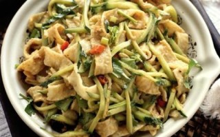 麻酱面皮好吃吗_麻酱面皮做法