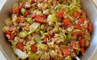 香肠饭怎么做好吃_香肠饭做法窍门