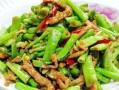 豇豆炒肉片怎么做_豇豆炒肉片用焯水吗