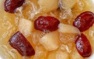 冰糖雪梨银耳汤怎么熬粘稠_银耳汤不粘稠原因