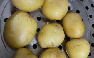 蒸土豆怎么做好吃_蒸土豆减肥吃法
