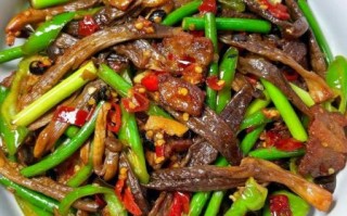 花菇炒肉怎么做_花菇炒肉用干菇还是鲜菇