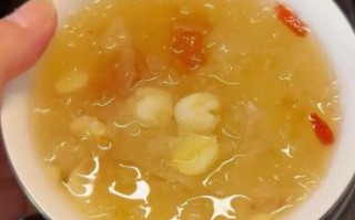 冰糖银耳汤止咳吗_冰糖银耳汤怎么做止咳