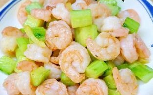 清炒虾仁怎么炒才嫩_清炒虾仁去腥技巧