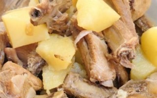 清炖排骨怎么做_清炖排骨需要焯水吗