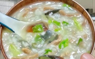 皮蛋瘦肉粥怎么做_皮蛋瘦肉粥的做法视频教程
