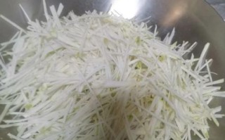 疙瘩丝小咸菜怎么做_疙瘩丝咸菜腌制技巧