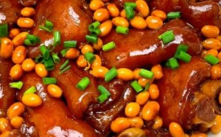 黄豆炖猪蹄怎么做_黄豆炖猪蹄的营养价值