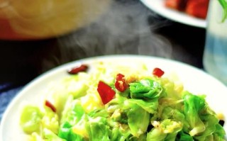 爆炒甘蓝菜怎么做好吃_甘蓝菜炒几分钟才脆