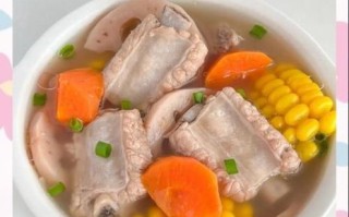 莲藕玉米排骨汤的功效_适合什么人喝