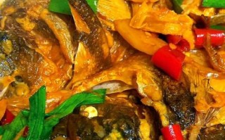 腊鱼头怎么做好吃_腊鱼头最香的三种家常做法