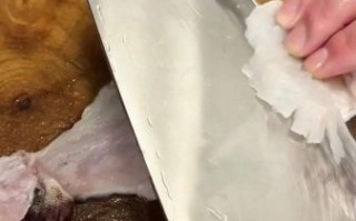 松鼠桂鱼怎么切_松鼠桂鱼刀工技巧