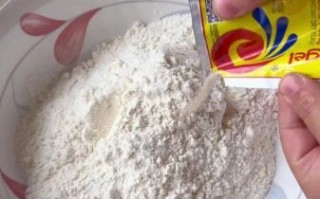 包子发面怎么发_包子发面用酵母还是泡打粉
