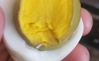 草鸡蛋图片怎么分辨真假_草鸡蛋图片高清细节图