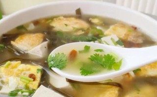 海带汤的做法_海带鸡蛋汤怎么做