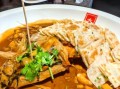 鱼头泡饼是哪里的菜_鱼头泡饼属于什么菜系