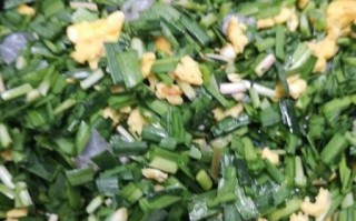 韭菜盒子怎么和面_韭菜盒子馅怎么调