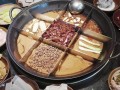 重庆火锅文化图片_重庆火锅为什么用九宫格