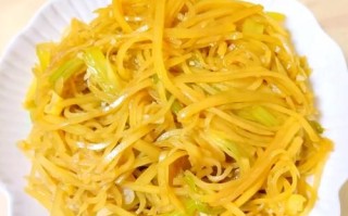 芹菜土豆丝怎么做_芹菜土豆丝的家常做法