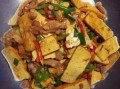 豆腐干炒肉怎么做_家常豆腐干炒肉的做法