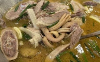 鹅肉配什么一起炖最佳_鹅肉炖什么好吃