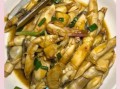 炒蛏子肉怎么做好吃_炒蛏子肉要不要焯水