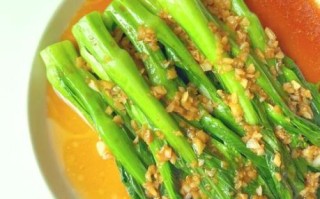 油菜心怎么炒才脆嫩_炒油菜心要不要焯水