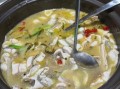 酸菜鱼火锅怎么做才好吃_酸菜鱼火锅底料怎么选