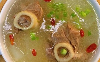 脊骨汤的做法_脊骨汤怎么炖才白