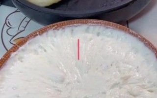 搅面馅饼的面怎么和_馅饼面软而不破的技巧