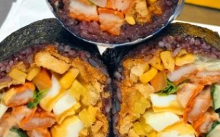 寿司怎么做才好吃_寿司米饭怎么调才香