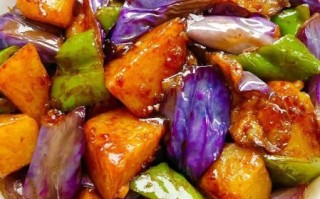 茄子烧土豆怎么炒好吃_茄子土豆先炒哪个