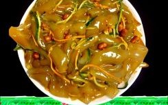 东北肉丝拉皮怎么做_东北拉皮用什么淀粉