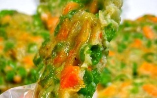 豆角煎蛋饼怎么做_豆角煎蛋饼热量高吗