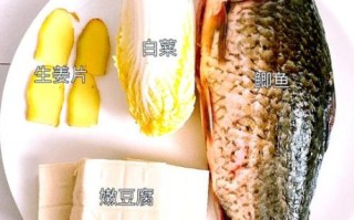 鲫鱼豆腐汤的营养价值_鲫鱼豆腐汤适合什么人喝