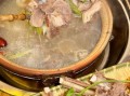 羊肉火锅图片真实照片_怎么选肉不膻