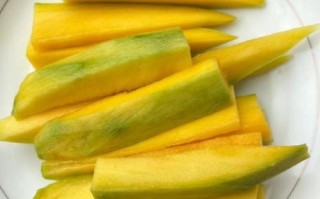 芒果怎么切丁_芒果切丁不流汁技巧